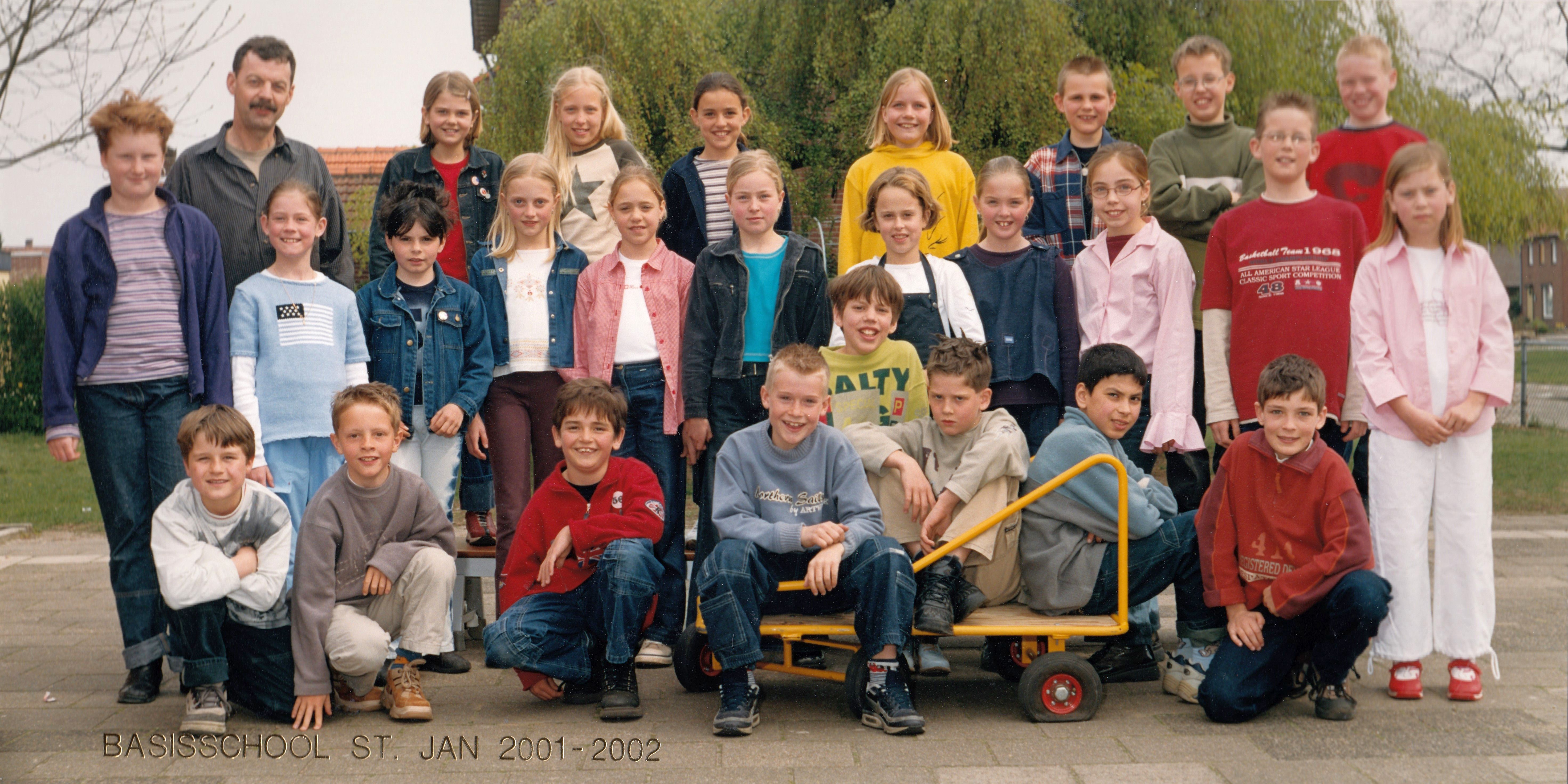 Bassisschool St. Jan groep 6, 2001-2002 – Heemkunde Stramproy
