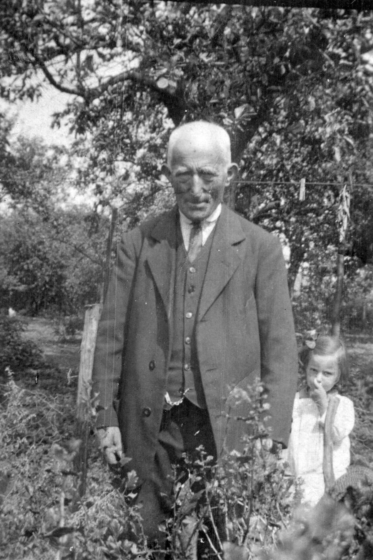 Dael van ‘Grone’ Hendricus Driekske, 1863-1952 – Heemkunde Stramproy
