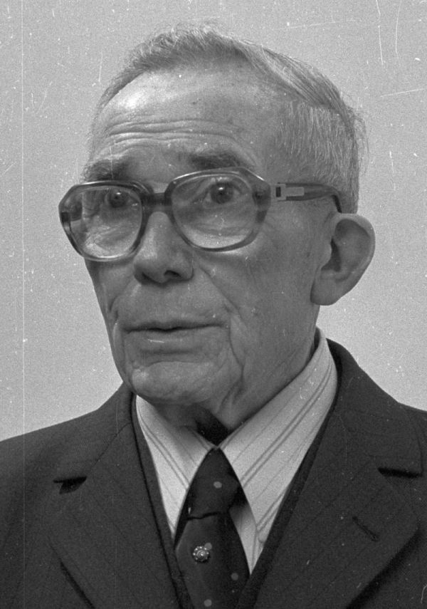 Kwaspen ‘Sjoemaekers’ Theodorus Jacob Dirk Door, 1893-1982 – Heemkunde ...